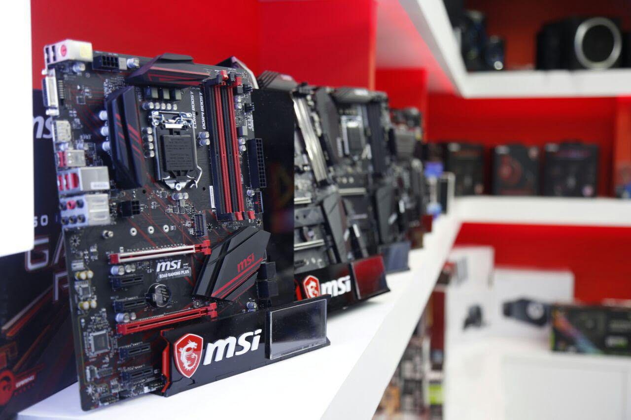 گزارش اختصاصی سخت افزار از افتتاحیه مرکز بازی TEC CAF - سخت افزار مگ