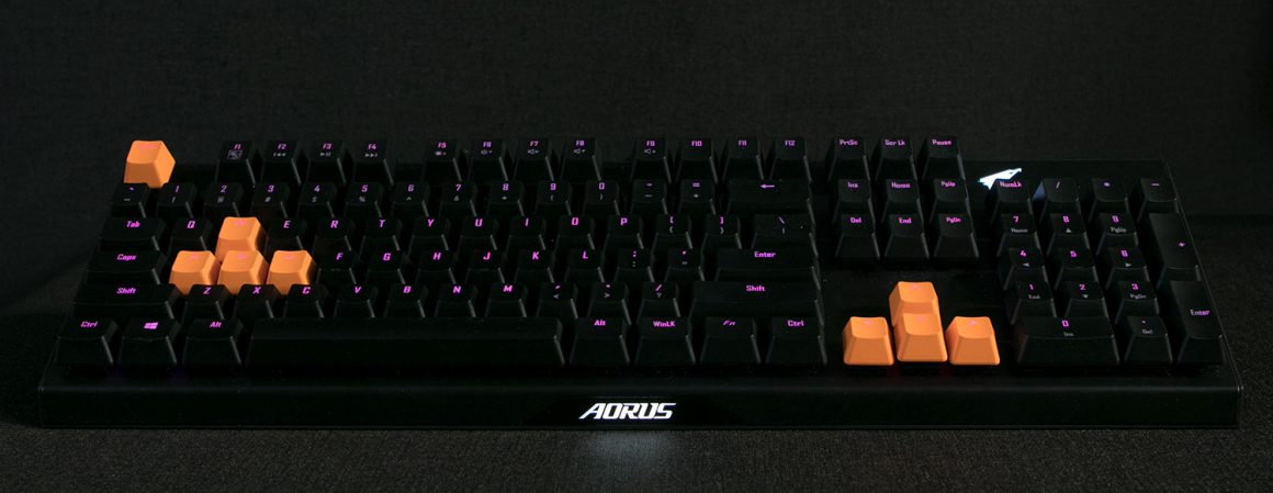 نورپردازی RGB کامپیوتر های گیمینگ گیگابایت به همراه ویدیو از GIGABYTE ...