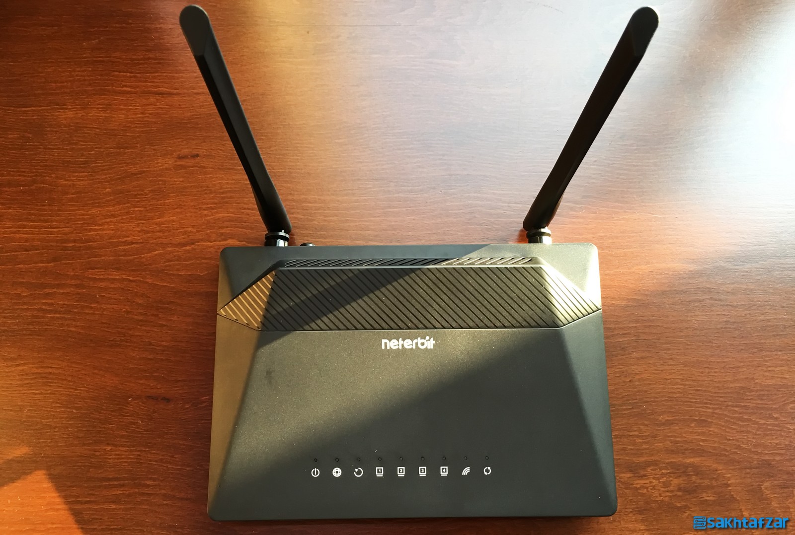 بررسی مودم روتر VDSL/ADSL2+ نتربیت مدل NSL-224 - سخت افزار مگ